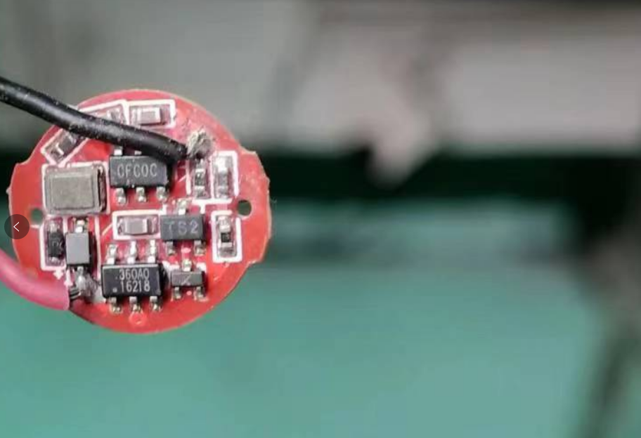 丝印印字360A0 SOT23-6 智能LED闪灯芯片IC - 深圳市泛海微电子有限公司